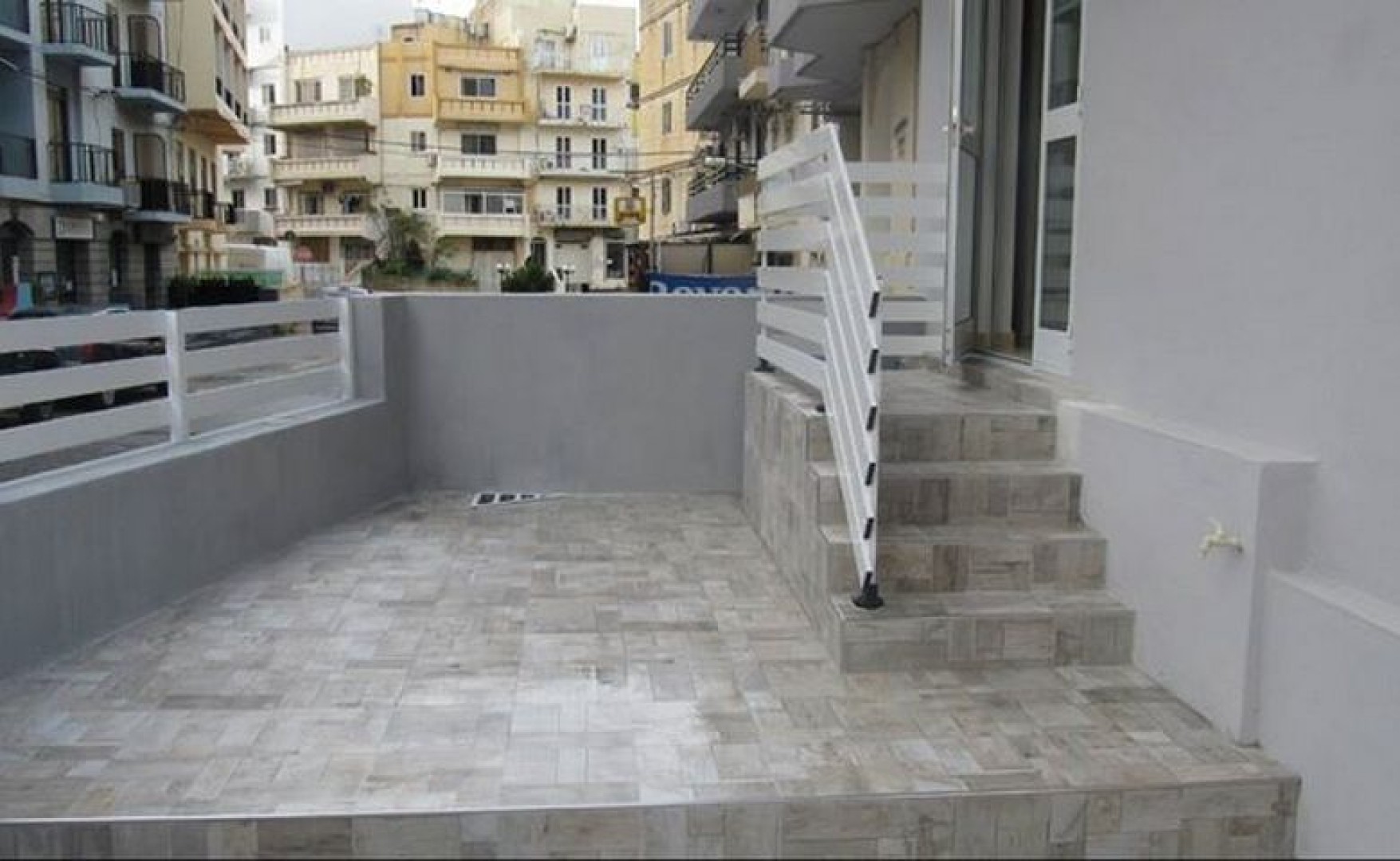 Apartments for rent in Malta: New Bugibba 3 bedroom flat to let with ...