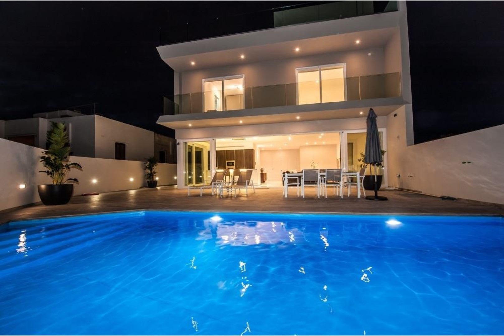 Modern Maisonette with a Pool | Simon Mamo Real Estate in Malta, Gozo