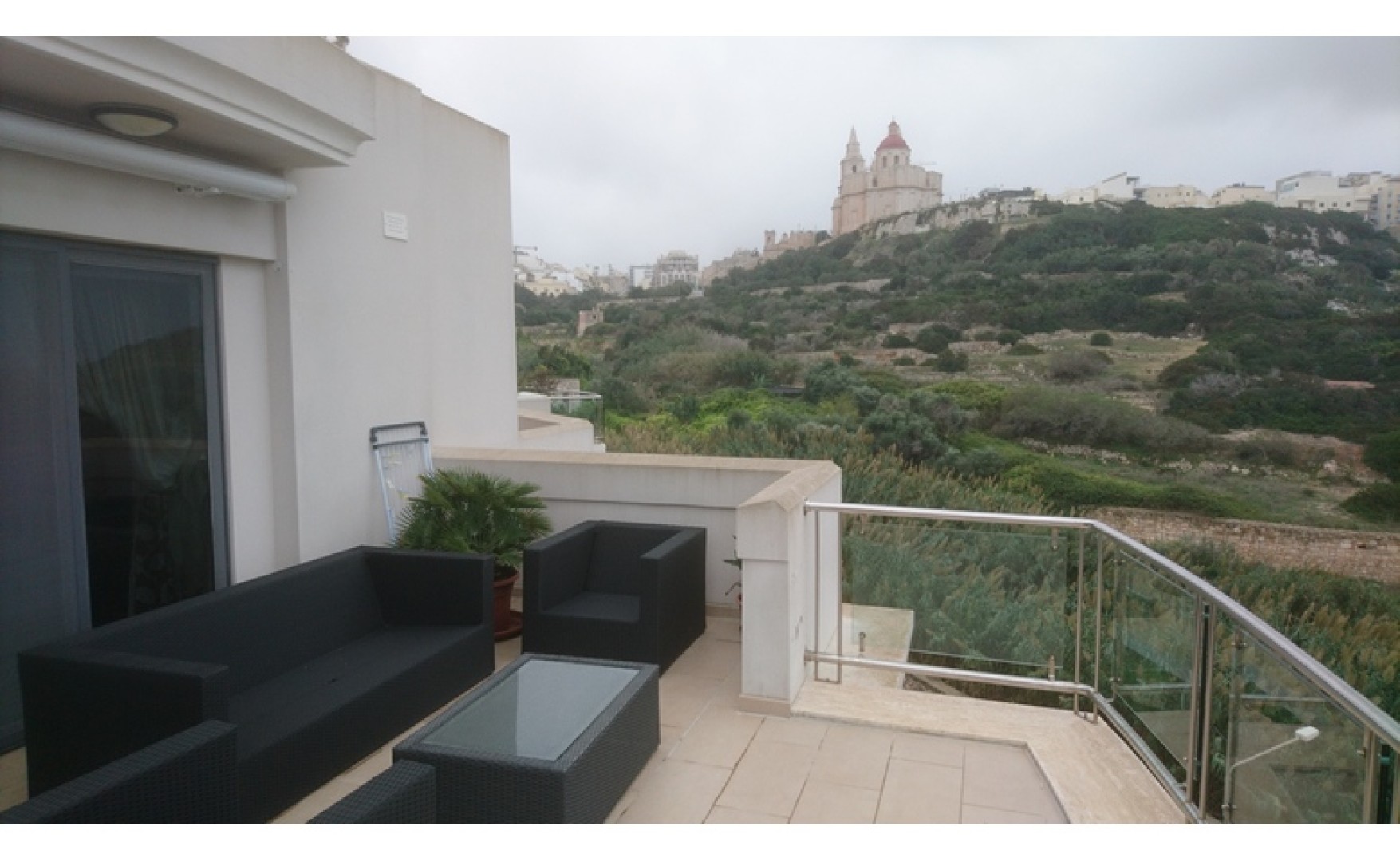 Apartment to let Malta: Apartment for rent with 3 bedrooms in Mellieha ...