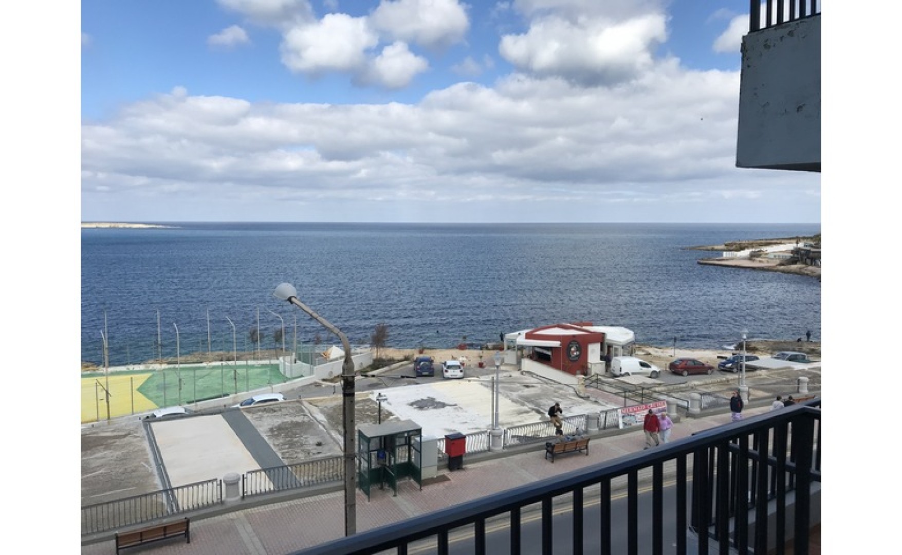 Apartment to let Malta: Bugibba flat with 3 bedrooms for rent | Simon ...