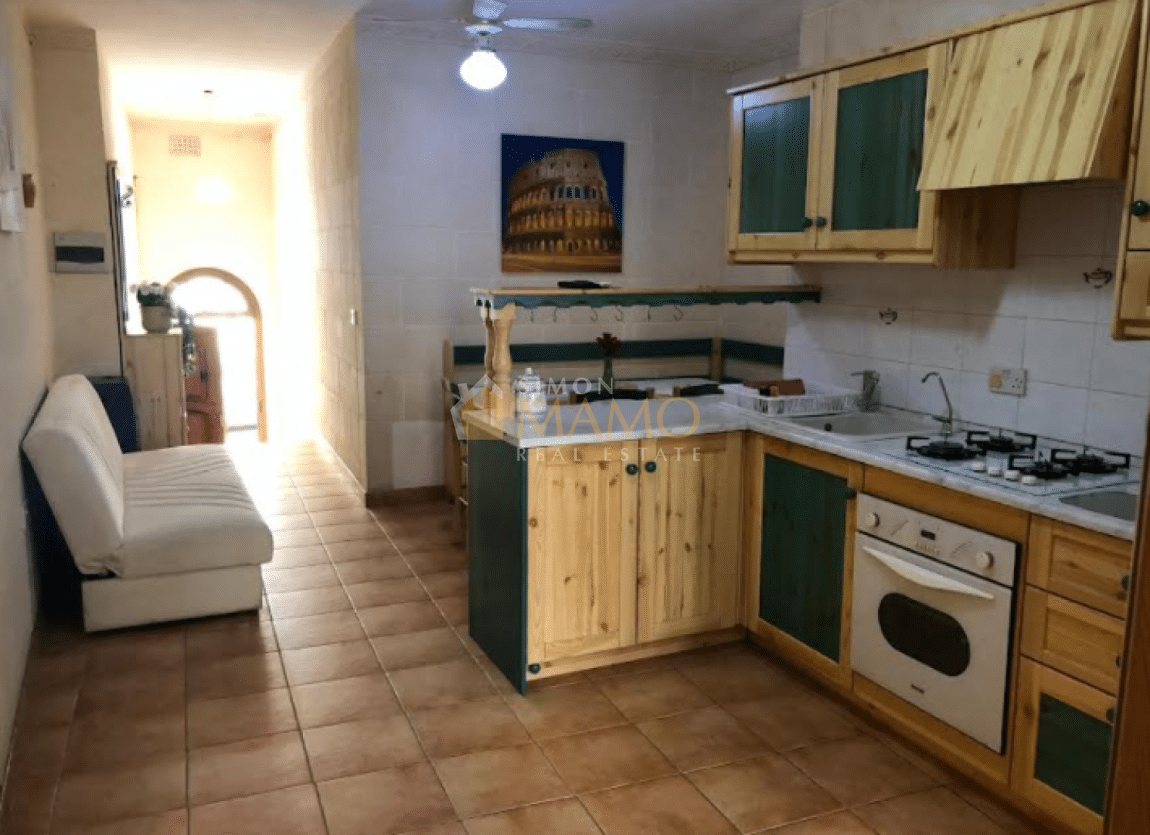 Maisonette with a Backyard | Simon Mamo Real Estate in Malta, Gozo