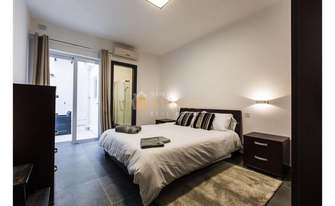 Maisonette with a Backyard | Simon Mamo Real Estate in Malta, Gozo