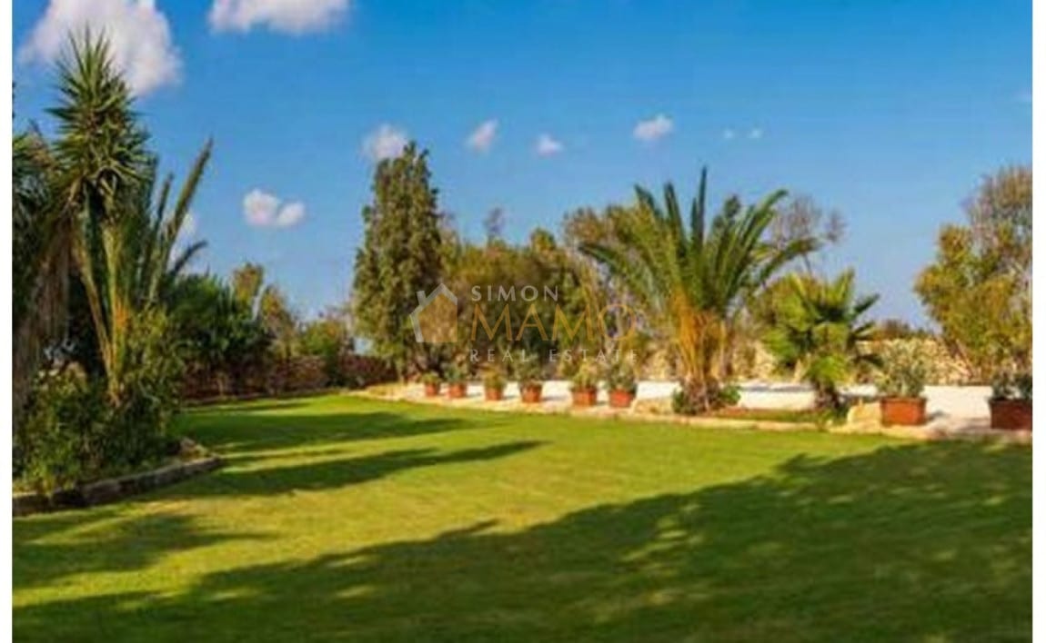 Villa with a Pool and Gardens | Simon Mamo Real Estate in Malta, Gozo