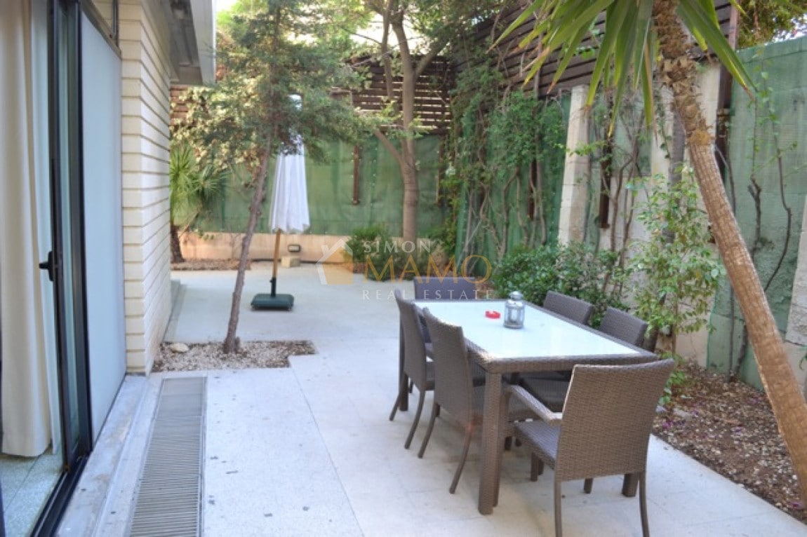 Villa with a Garden | Simon Mamo Real Estate in Malta, Gozo