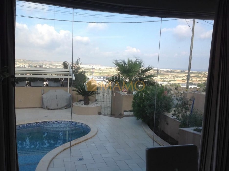 4 bedroom Villa for Sale with pool in Naxxar | Simon Mamo Real Estate in Malta, Gozo