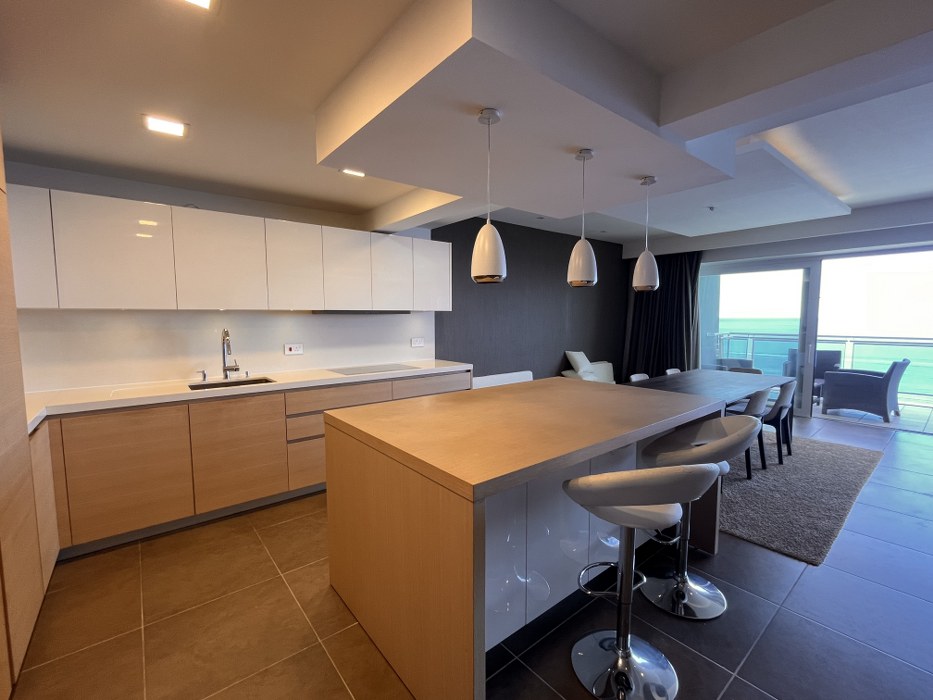 Luxury 3 Bedroom Apartment in Fort Cambridge with Sea Views | Simon ...