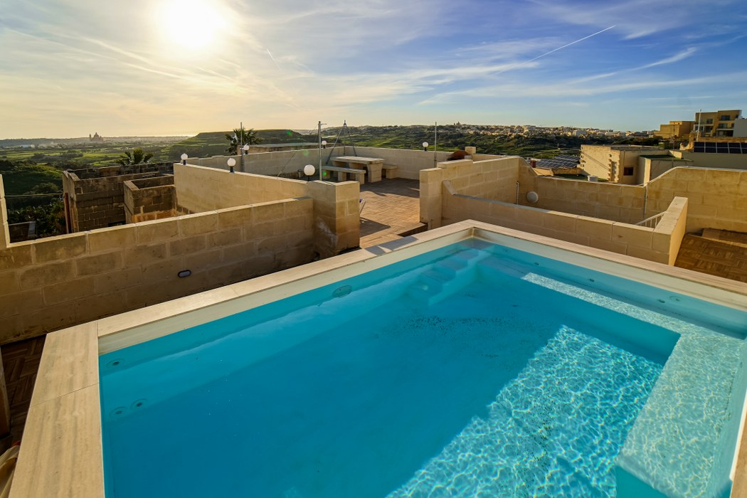 Luxury 7-Bed Nadur Farmhouse with Two Pools & BBQ | Simon Mamo Real ...
