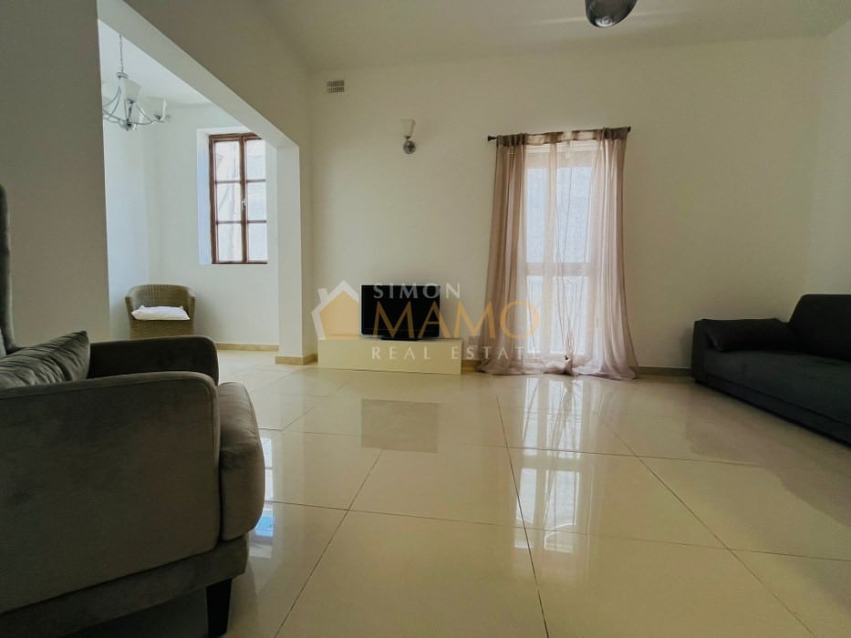 Maisonette with a roof terrace | Simon Mamo Real Estate in Malta, Gozo